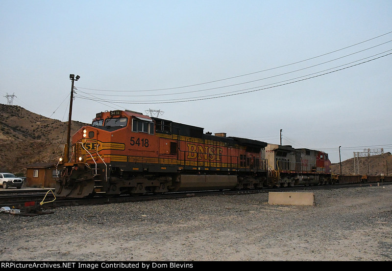 BNSF 5418